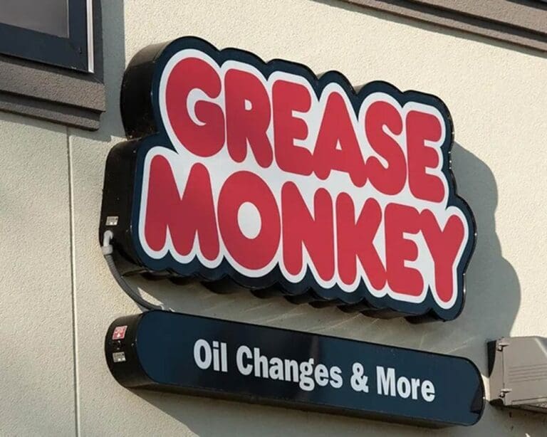 Grease Monkey Oil Change & Auto Repair | CO, AZ & TX Locations